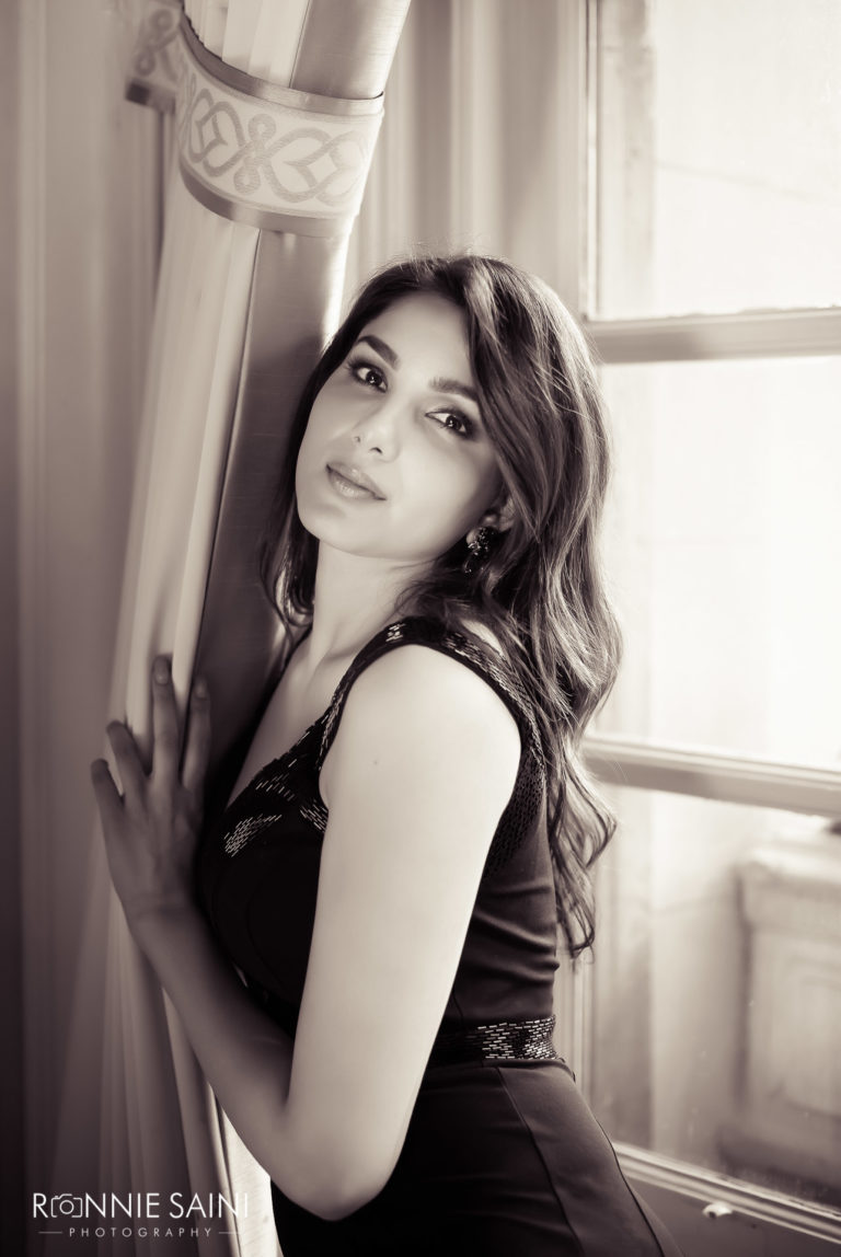 Glamour Photo Shoot with Monica Gill - Ronnie Saini Photography