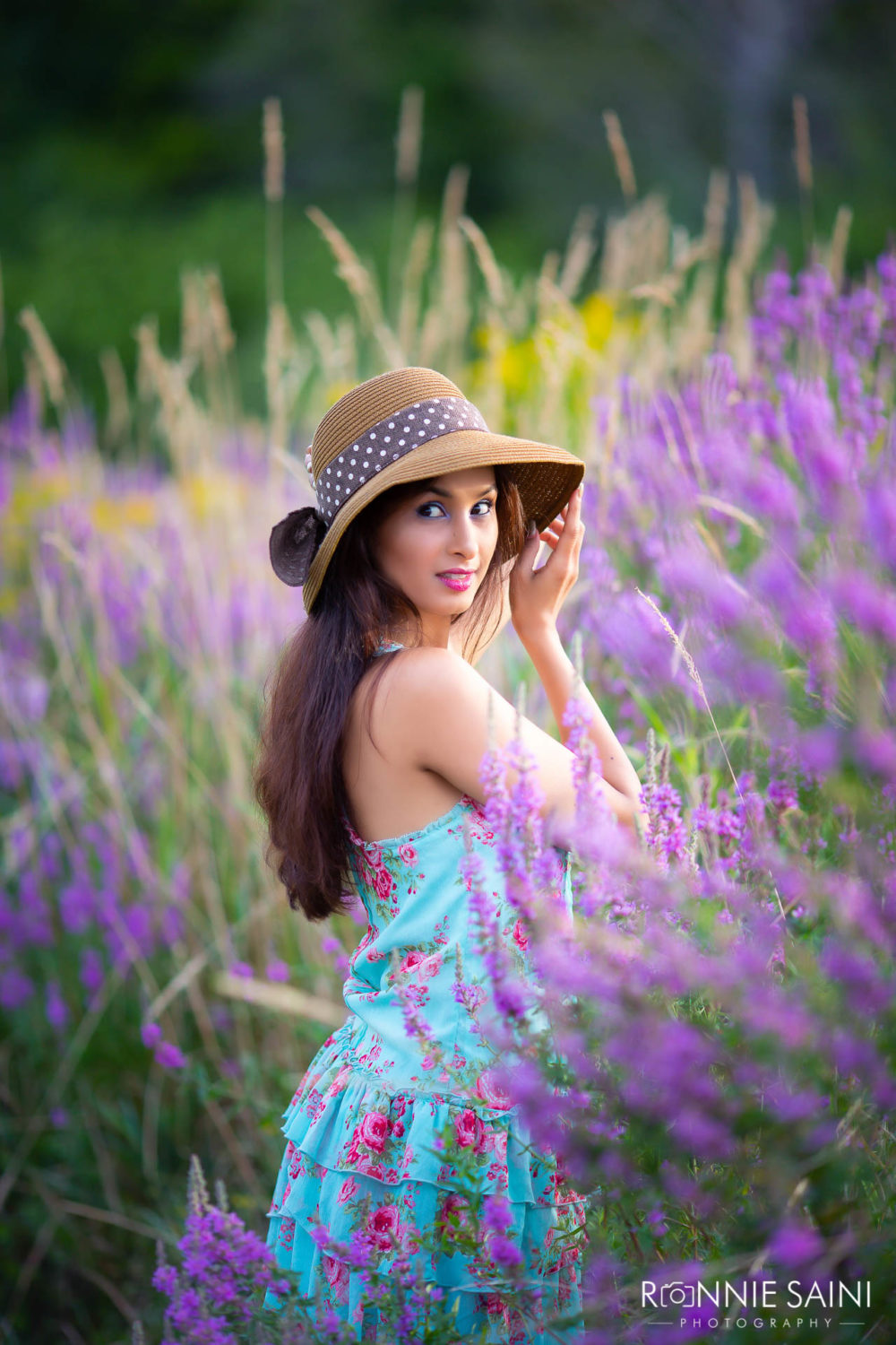 Summer Portraits with Flowers Boston - Ronnie Saini Photography